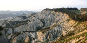 Aliano: poesia e calanchi nella Basilicata di Carlo Levi