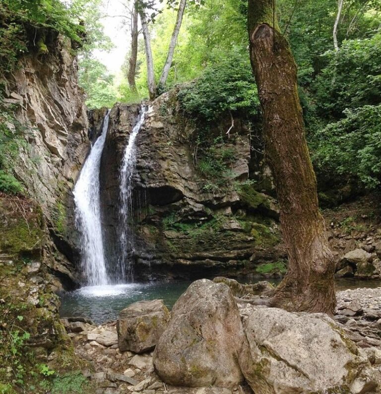 San Fele: parco del Vulture Basilicata, tra boschi e cascate